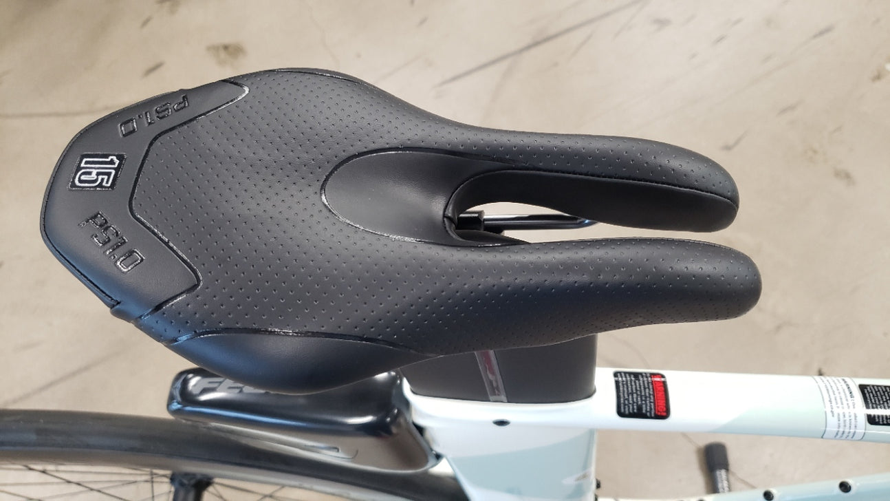 Felt IAx Advanced 105 Sage White 2025 with Reynolds AR 80 Carbon Wheel ...